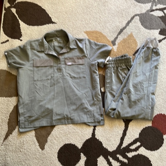 Figs | Other | Figs Saiya Cargo Scrub Top Tatu High Waisted Cargo ...
